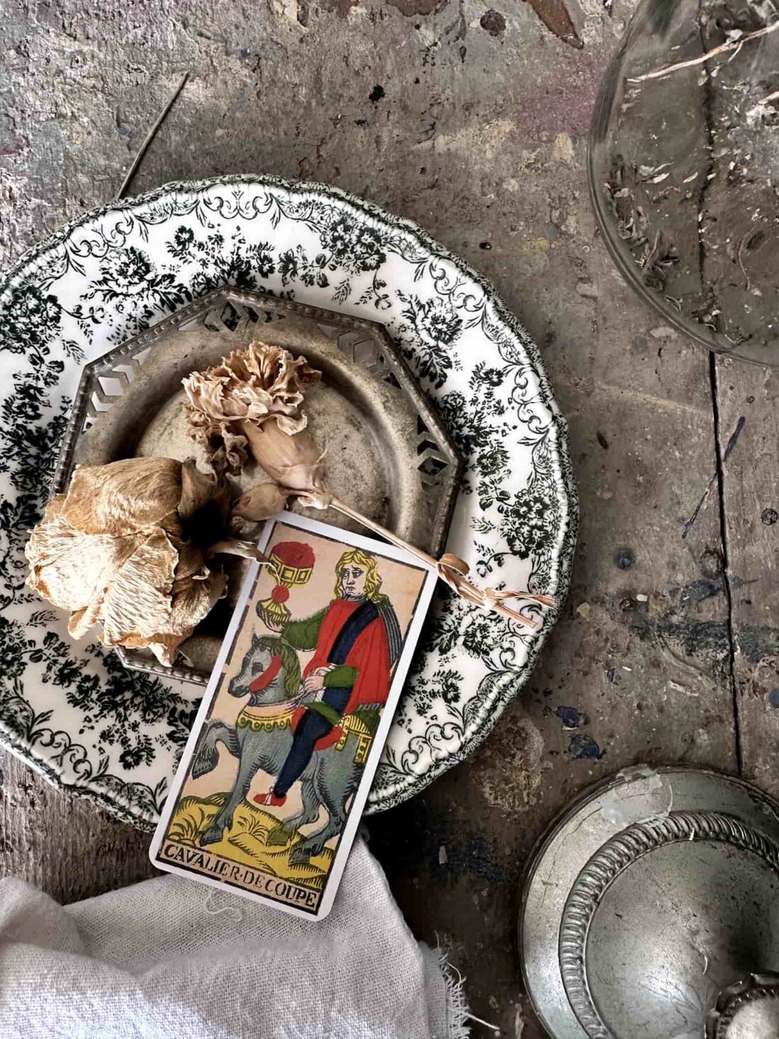 Knight of Cups tarot card meaning, key symbols & more